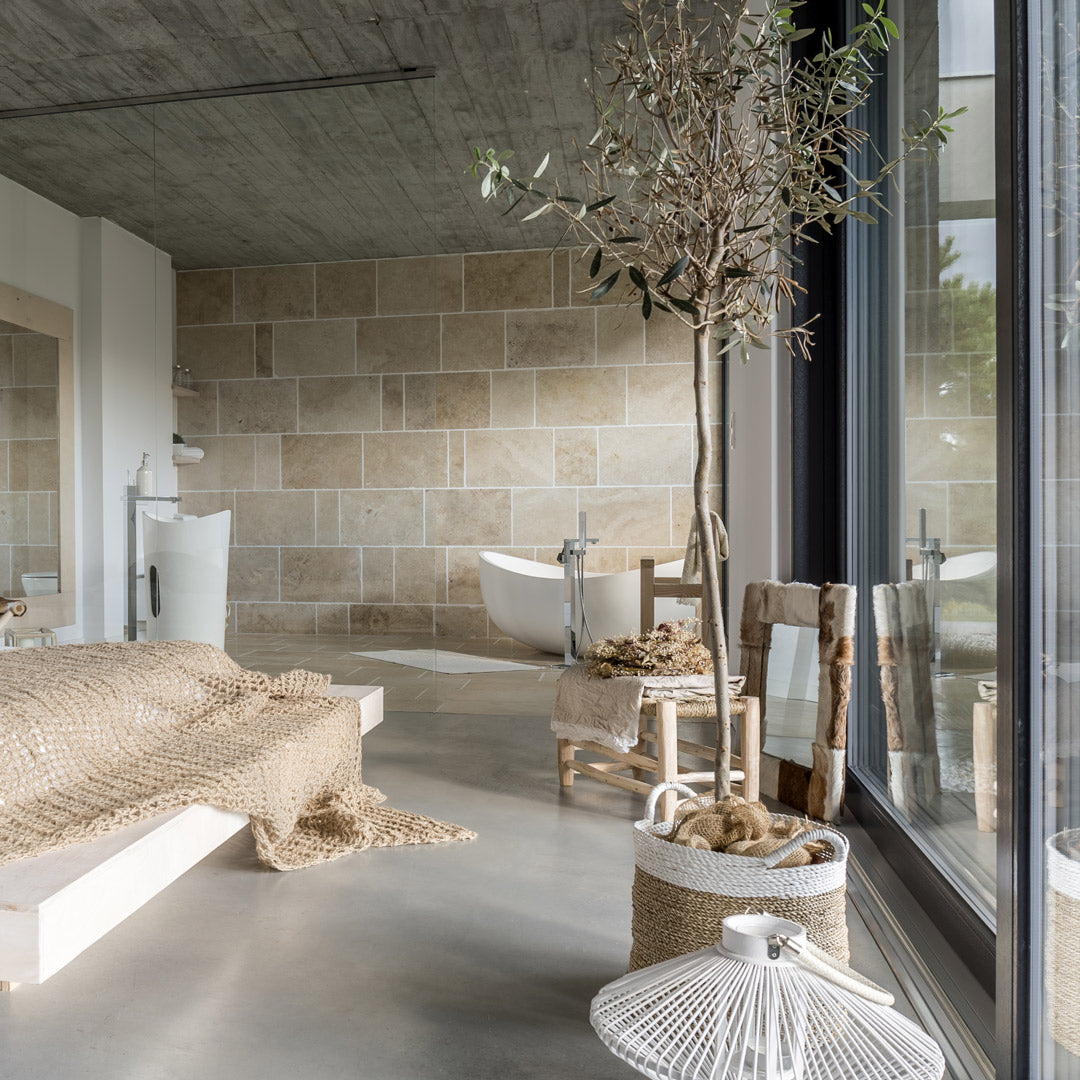 Modern Travertine Walls